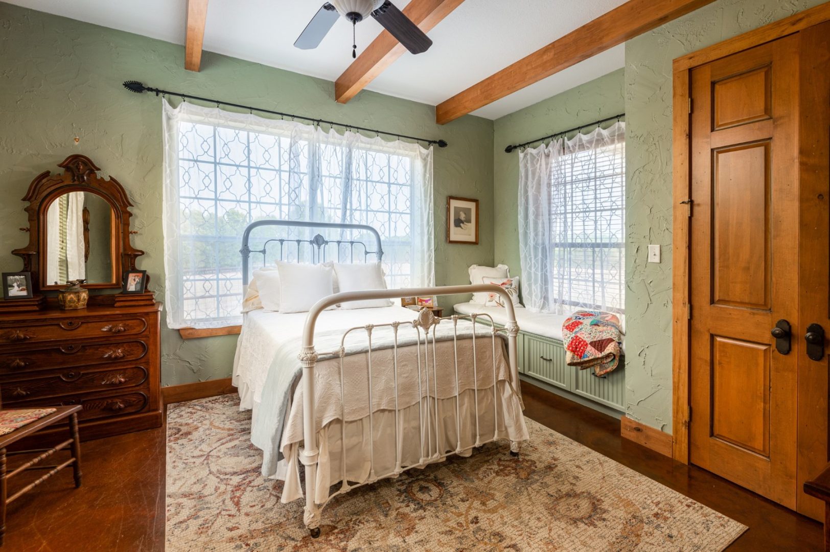 Luxury Cattle & Horse Ranch in East TX for Sale | UCRP