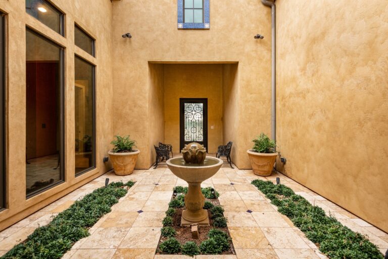 Luxury Cattle & Horse Ranch in East TX for Sale | UCRP