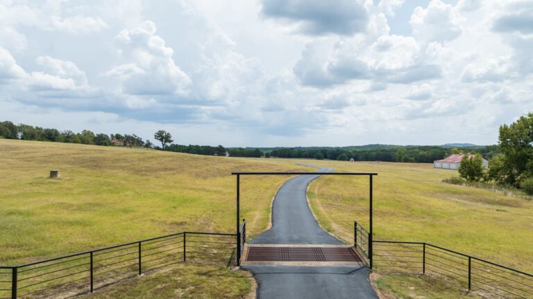 Luxury Cattle & Horse Ranch in East TX for Sale | UCRP