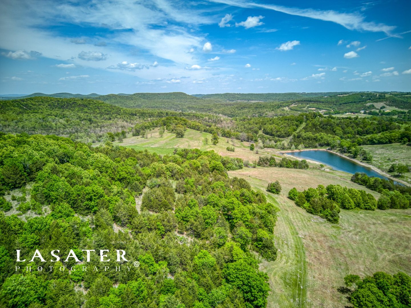 1,634-Acre Ranch in Ozarks - Breathtaking Mountain Retreat | UCRP