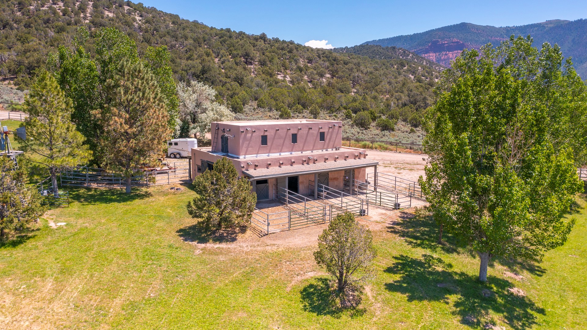 Colorado Luxury Mountain Ranch Home and Equine Property | UCRP